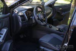 Black Nissan Qashqai 2025 in Riga, with an engine capacity of 1.30 L and mileage of 19 thousand km for 27490 €, photo 9 on AUTOMOTO.COM.LV