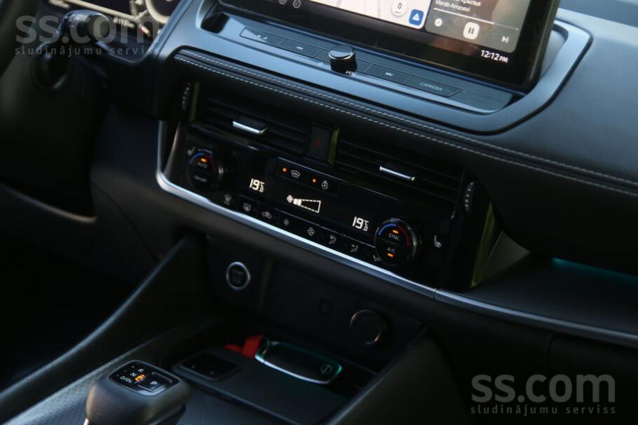 Black Nissan Qashqai 2025 in Riga, with an engine capacity of 1.30 L and mileage of 19 thousand km for 27490 €, photo 16 on AUTOMOTO.COM.LV