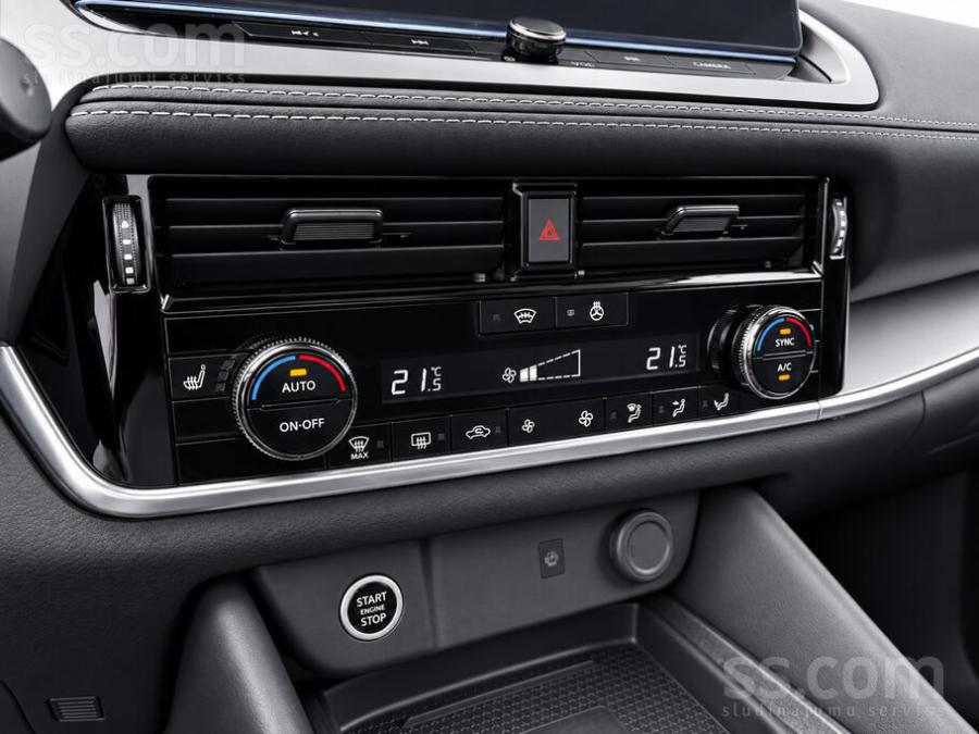 Black Nissan Qashqai 2025 in Riga, with an engine capacity of 1.30 L and mileage of 27 thousand km for 26980 €, photo 12 on AUTOMOTO.COM.LV