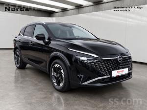 Черный Ниссан Кашкай 2025 в Рига, объемом двигателя 1.30 л и пробегом 52 тыс. км за 27900 €, фото 4 на AUTOMOTO.COM.LV