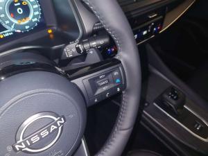 Black Nissan Qashqai 2026 in Kaunas, with an engine capacity of 1.33 L and mileage of 0 thousand km for 33690 €, photo 12 on AUTOMOTO.COM.LV