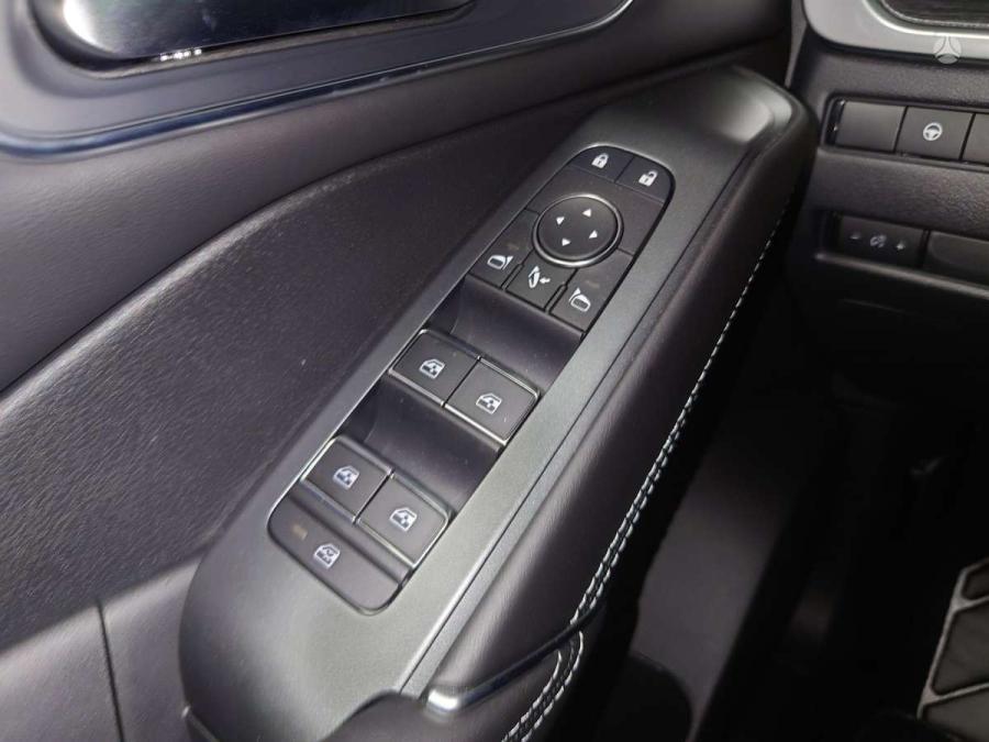 Black Nissan Qashqai 2026 in Kaunas, with an engine capacity of 1.33 L and mileage of 0 thousand km for 33690 €, photo 14 on AUTOMOTO.COM.LV