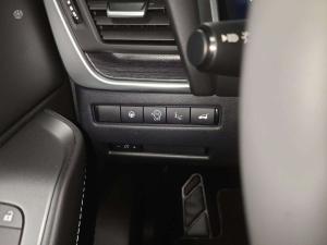 Black Nissan Qashqai 2026 in Kaunas, with an engine capacity of 1.33 L and mileage of 0 thousand km for 33690 €, photo 15 on AUTOMOTO.COM.LV