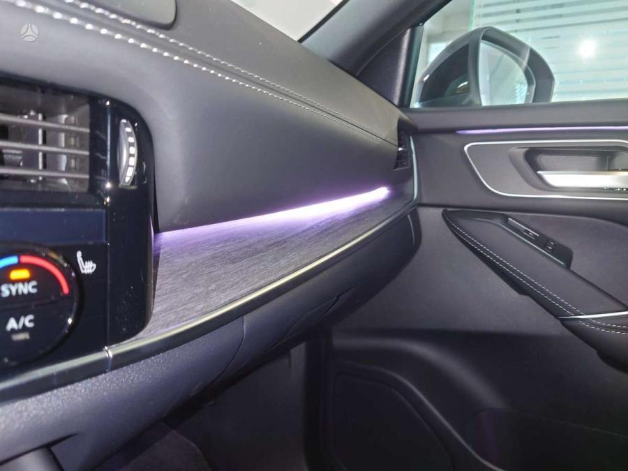 Black Nissan Qashqai 2026 in Kaunas, with an engine capacity of 1.33 L and mileage of 0 thousand km for 33690 €, photo 22 on AUTOMOTO.COM.LV