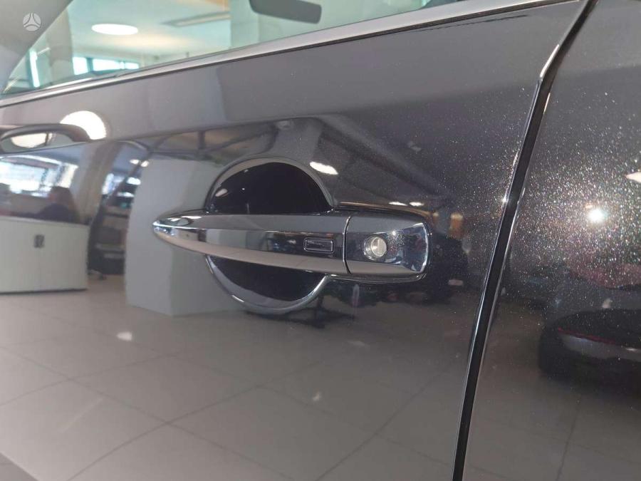 Black Nissan Qashqai 2026 in Kaunas, with an engine capacity of 1.33 L and mileage of 0 thousand km for 33690 €, photo 29 on AUTOMOTO.COM.LV