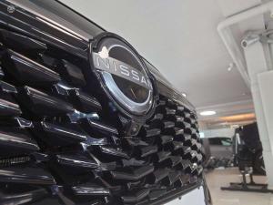 Black Nissan Qashqai 2026 in Kaunas, with an engine capacity of 1.33 L and mileage of 0 thousand km for 33690 €, photo 31 on AUTOMOTO.COM.LV