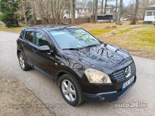 Black Nissan Qashqai 2007 in Tallinn, with an engine capacity of 2.00 L and mileage of 190 thousand km for 3500 €, photo 2 on AUTOMOTO.COM.LV