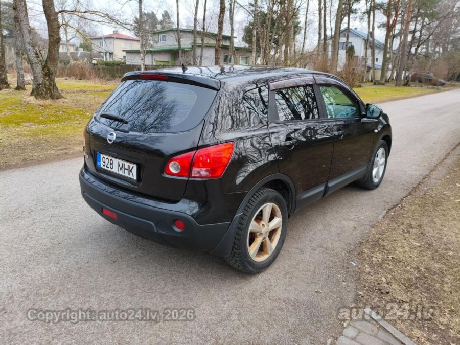 Melns Nissan Qashqai 2007 Tallina, ar dzinēja tilpumu 2.00 L un nobraukumu 190 tūkst. km par 3500 €, foto 6 vietnē AUTOMOTO.COM.LV