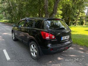 Melns Nissan Qashqai 2007 Tallina, ar dzinēja tilpumu 2.00 L un nobraukumu 190 tūkst. km par 2700 €, foto 5 vietnē AUTOMOTO.COM.LV