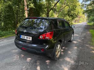 Melns Nissan Qashqai 2007 Tallina, ar dzinēja tilpumu 2.00 L un nobraukumu 190 tūkst. km par 2700 €, foto 6 vietnē AUTOMOTO.COM.LV