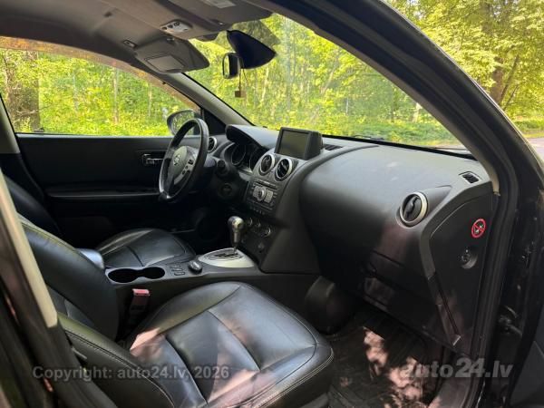 Melns Nissan Qashqai 2007 Tallina, ar dzinēja tilpumu 2.00 L un nobraukumu 190 tūkst. km par 2700 €, foto 7 vietnē AUTOMOTO.COM.LV
