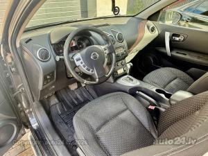 Melns Nissan Qashqai 2007 Tallina, ar dzinēja tilpumu 2.00 L un nobraukumu 224 tūkst. km par 2899 €, foto 11 vietnē AUTOMOTO.COM.LV