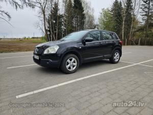 Melns Nissan Qashqai 2008 Tallina, ar dzinēja tilpumu 2.00 L un nobraukumu 80 tūkst. km par 4990 €, foto  vietnē AUTOMOTO.COM.LV