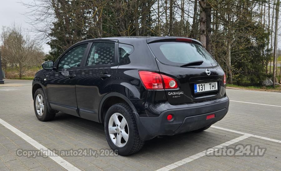 Melns Nissan Qashqai 2008 Tallina, ar dzinēja tilpumu 2.00 L un nobraukumu 80 tūkst. km par 4990 €, foto 7 vietnē AUTOMOTO.COM.LV