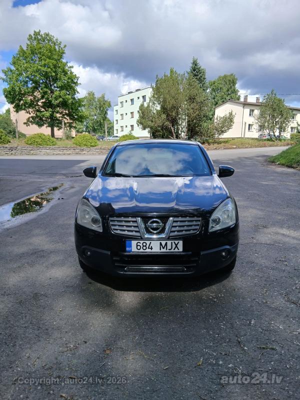 Black Nissan Qashqai 2008 in Tallinn, with an engine capacity of 2.00 L and mileage of 218 thousand km for 2700 €, photo 1 on AUTOMOTO.COM.LV