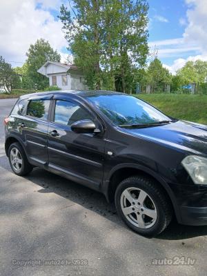 Melns Nissan Qashqai 2008 Tallina, ar dzinēja tilpumu 2.00 L un nobraukumu 218 tūkst. km par 2700 €, foto 3 vietnē AUTOMOTO.COM.LV