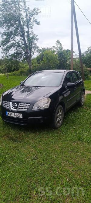 Melns Nissan Qashqai 2008 Rīga, ar dzinēja tilpumu 1.50 L un nobraukumu 248 tūkst. km par 3300 €, foto  vietnē AUTOMOTO.COM.LV