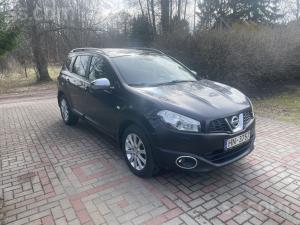 Черный Ниссан Кашкай 2010 в Лимбажи, объемом двигателя 2.00 л и пробегом 136 тыс. км за 5100 €, фото 4 на AUTOMOTO.COM.LV