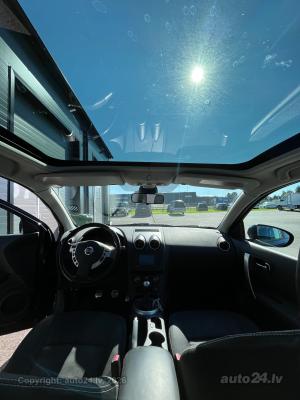 Melns Nissan Qashqai 2010 Pērnava, ar dzinēja tilpumu 1.50 L un nobraukumu 240 tūkst. km par 3800 €, foto 8 vietnē AUTOMOTO.COM.LV
