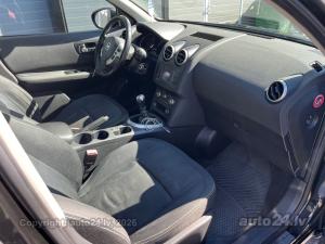 Melns Nissan Qashqai 2010 Pērnava, ar dzinēja tilpumu 1.50 L un nobraukumu 240 tūkst. km par 3800 €, foto 10 vietnē AUTOMOTO.COM.LV