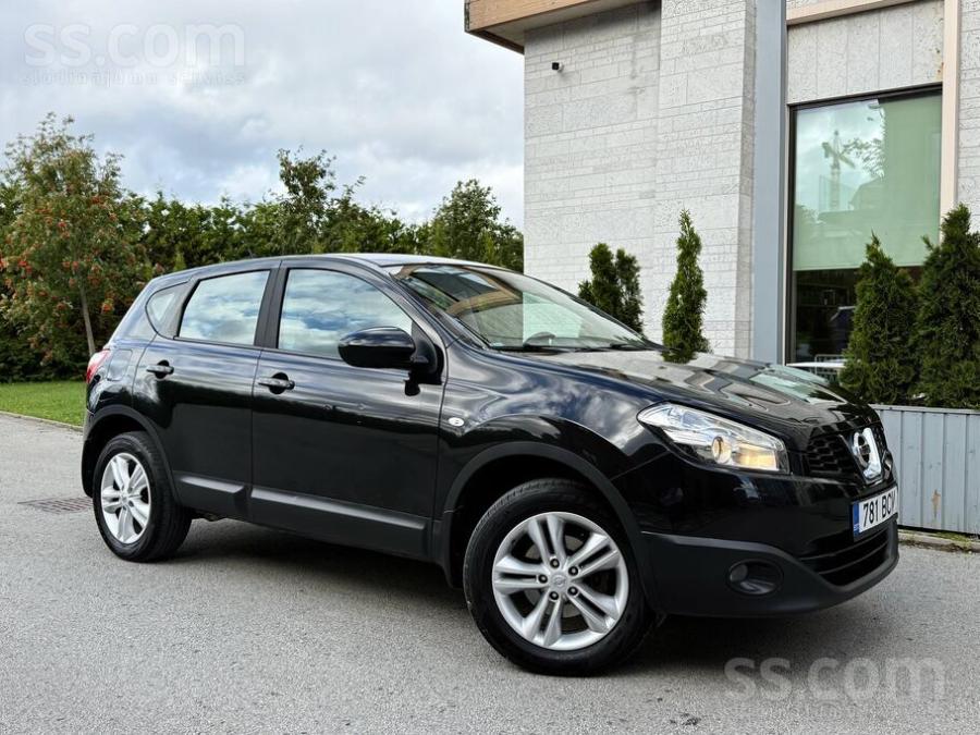 Melns Nissan Qashqai 2010 Tallina, ar dzinēja tilpumu 1.60 L un nobraukumu 155 tūkst. km par 5500 €, foto 13 vietnē AUTOMOTO.COM.LV