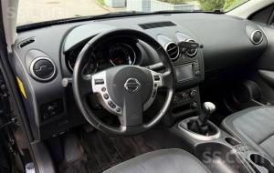 Melns Nissan Qashqai 2010 Tallina, ar dzinēja tilpumu 1.60 L un nobraukumu 155 tūkst. km par 5500 €, foto 18 vietnē AUTOMOTO.COM.LV