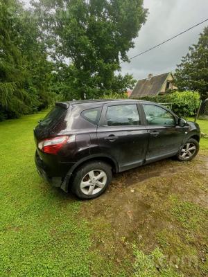 Melns Nissan Qashqai 2011 Ventspils, ar dzinēja tilpumu 1.50 L un nobraukumu 209 tūkst. km par 3500 €, foto 7 vietnē AUTOMOTO.COM.LV