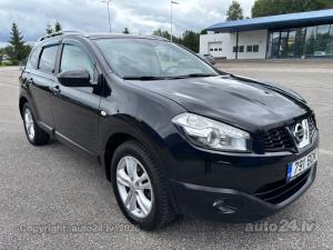 Black Nissan Qashqai 2011 in Paide, with an engine capacity of 1.60 L and mileage of 212 thousand km for 5690 €, photo 7 on AUTOMOTO.COM.LV