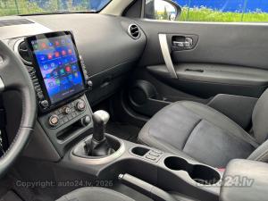 Black Nissan Qashqai 2011 in Paide, with an engine capacity of 1.60 L and mileage of 212 thousand km for 5690 €, photo 13 on AUTOMOTO.COM.LV