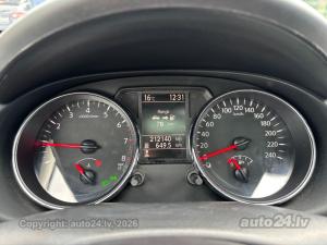 Black Nissan Qashqai 2011 in Paide, with an engine capacity of 1.60 L and mileage of 212 thousand km for 5690 €, photo 17 on AUTOMOTO.COM.LV