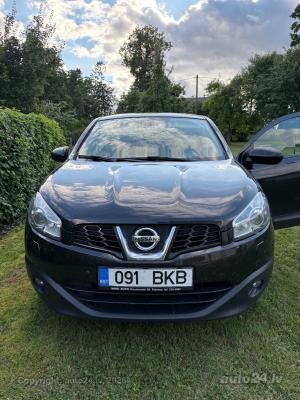 Melns Nissan Qashqai 2013 Jehvi, ar dzinēja tilpumu 1.60 L un nobraukumu 238 tūkst. km par 4490 €, foto 3 vietnē AUTOMOTO.COM.LV