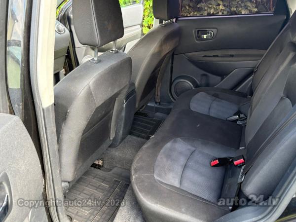 Melns Nissan Qashqai 2013 Jehvi, ar dzinēja tilpumu 1.60 L un nobraukumu 238 tūkst. km par 4490 €, foto 8 vietnē AUTOMOTO.COM.LV