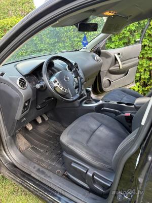Melns Nissan Qashqai 2013 Jehvi, ar dzinēja tilpumu 1.60 L un nobraukumu 238 tūkst. km par 4490 €, foto 12 vietnē AUTOMOTO.COM.LV