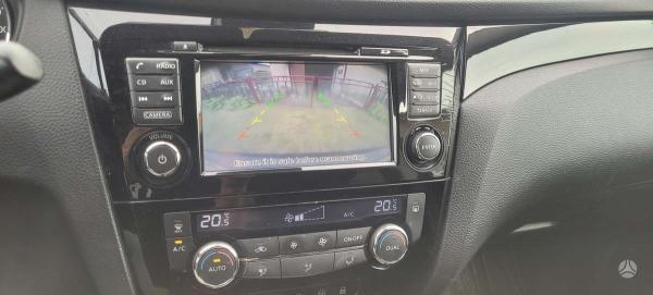 Black Nissan Qashqai 2014 in Siauliai, with an engine capacity of 1.20 L and mileage of 144 thousand km for 6800 €, photo 9 on AUTOMOTO.COM.LV