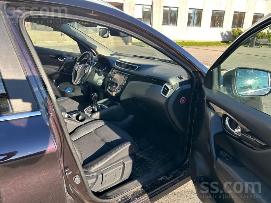 Черный Ниссан Кашкай 2015 в Рига, объемом двигателя 1.60 л и пробегом 244 тыс. км за 7690 €, фото 8 на AUTOMOTO.COM.LV