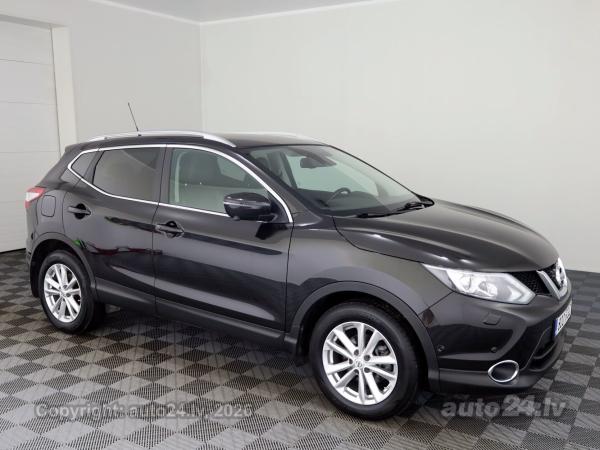 Melns Nissan Qashqai 2015 Tallina, ar dzinēja tilpumu 1.20 L un nobraukumu 143 tūkst. km par 5999 €, foto 1 vietnē AUTOMOTO.COM.LV