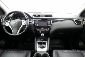Black Nissan Qashqai 2015 in Tallinn, with an engine capacity of 1.20 L and mileage of 143 thousand km for 5999 €, photo 6 on AUTOMOTO.COM.LV