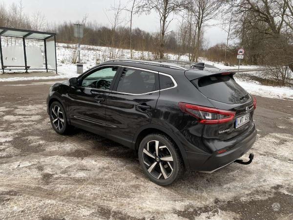 Melns Nissan Qashqai 2017 Telšiai, ar dzinēja tilpumu 0.00 L un nobraukumu 243 tūkst. km par 10750 €, foto 5 vietnē AUTOMOTO.COM.LV