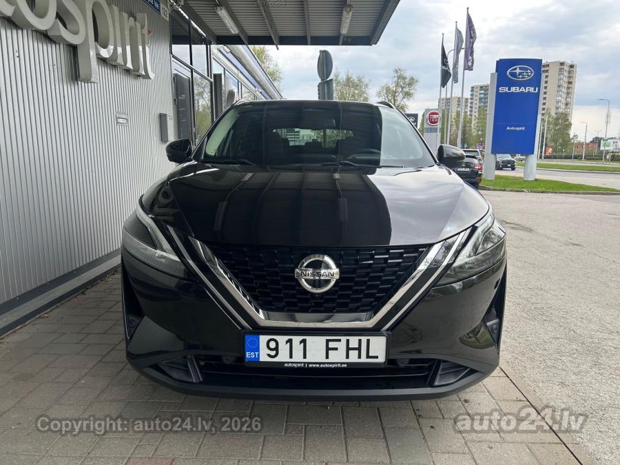 Black Nissan Qashqai 2021 in Tallinn, with an engine capacity of 1.30 L and mileage of 39 thousand km for 20990 €, photo 5 on AUTOMOTO.COM.LV