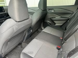 Black Nissan Qashqai 2021 in Tallinn, with an engine capacity of 1.30 L and mileage of 39 thousand km for 20990 €, photo 8 on AUTOMOTO.COM.LV