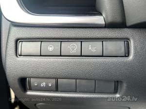 Black Nissan Qashqai 2021 in Tallinn, with an engine capacity of 1.30 L and mileage of 39 thousand km for 20990 €, photo 14 on AUTOMOTO.COM.LV
