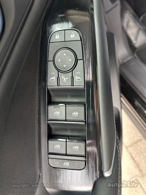 Black Nissan Qashqai 2021 in Tallinn, with an engine capacity of 1.30 L and mileage of 39 thousand km for 20990 €, photo 15 on AUTOMOTO.COM.LV
