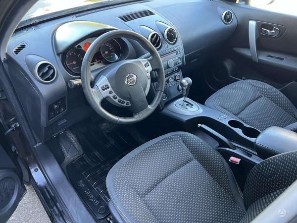 Melns Nissan Qashqai 2008 Viļņa, ar dzinēja tilpumu 2.00 L un nobraukumu 160 tūkst. km par 2999 €, foto 9 vietnē AUTOMOTO.COM.LV