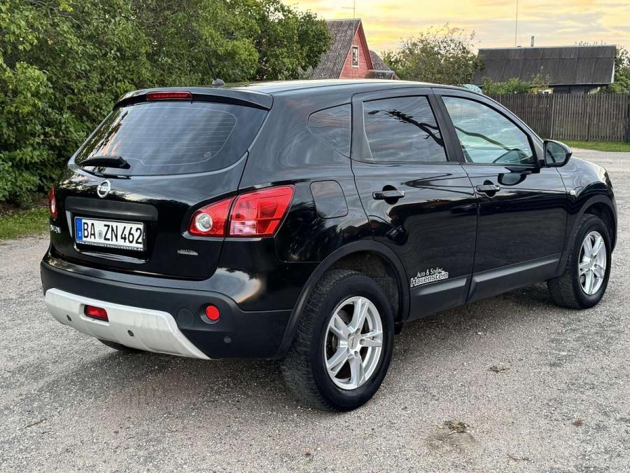 Melns Nissan Qashqai 2008 Rokiškis, ar dzinēja tilpumu 2.00 L un nobraukumu 170 tūkst. km par 3950 €, foto 9 vietnē AUTOMOTO.COM.LV