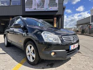 Melns Nissan Qashqai 2009 Šauļi, ar dzinēja tilpumu 1.50 L un nobraukumu 253 tūkst. km par 4300 €, foto 3 vietnē AUTOMOTO.COM.LV