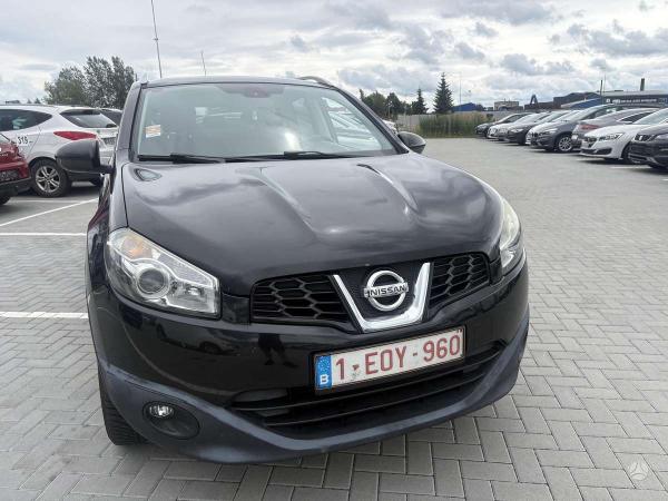 Melns Nissan Qashqai 2010 Tauragė, ar dzinēja tilpumu 1.50 L un nobraukumu 253 tūkst. km par 3750 €, foto 1 vietnē AUTOMOTO.COM.LV