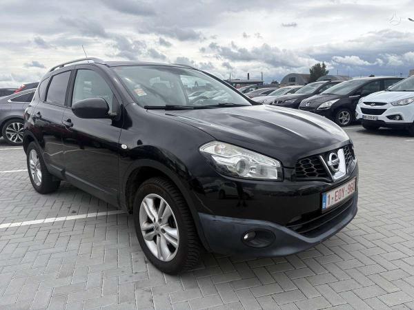 Melns Nissan Qashqai 2010 Tauragė, ar dzinēja tilpumu 1.50 L un nobraukumu 253 tūkst. km par 3750 €, foto 2 vietnē AUTOMOTO.COM.LV