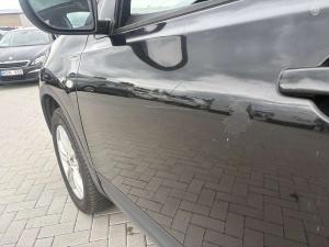 Black Nissan Qashqai 2010 in Taurage, with an engine capacity of 1.50 L and mileage of 253 thousand km for 3750 €, photo 11 on AUTOMOTO.COM.LV