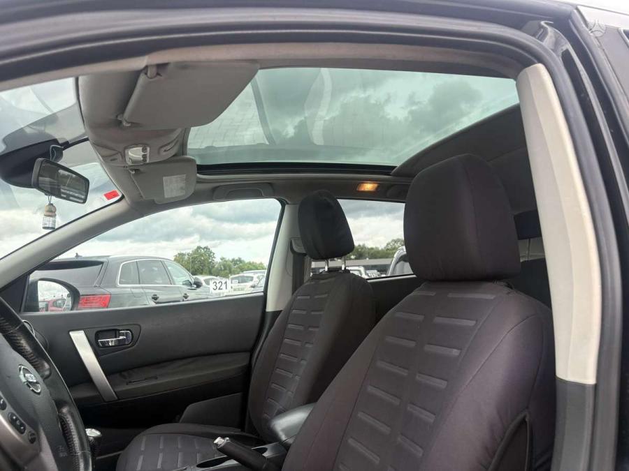 Black Nissan Qashqai 2010 in Taurage, with an engine capacity of 1.50 L and mileage of 253 thousand km for 3750 €, photo 14 on AUTOMOTO.COM.LV