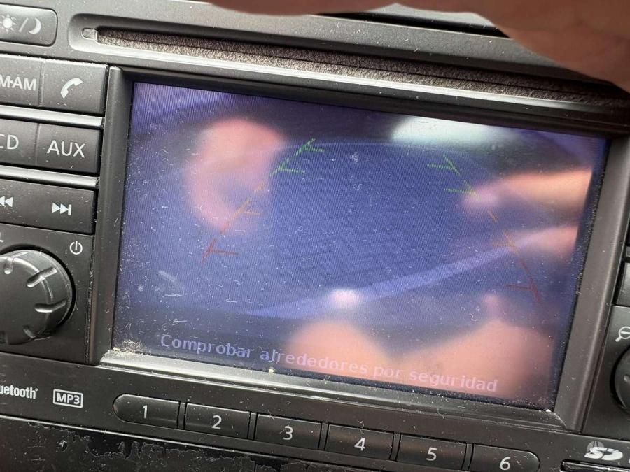 Black Nissan Qashqai 2010 in Taurage, with an engine capacity of 1.50 L and mileage of 253 thousand km for 3750 €, photo 19 on AUTOMOTO.COM.LV